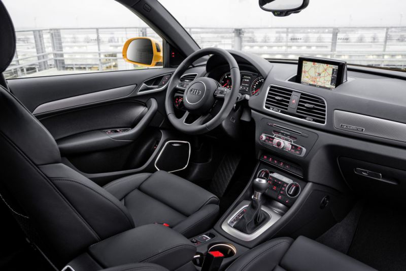 Audi Q3 (8U facelift 2014) 2.0 TDI (120 Hp)